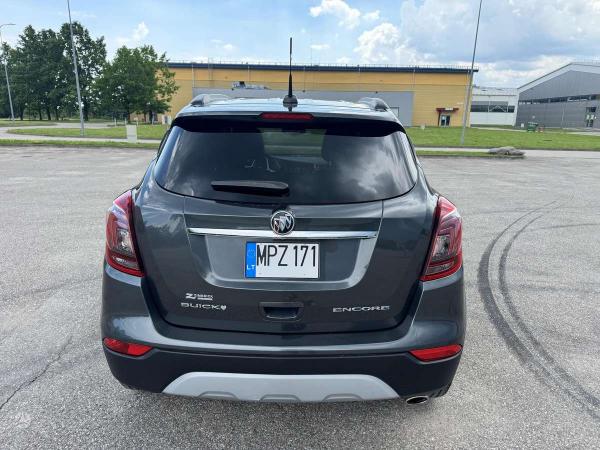 Black Buick Encore 2018 in Kaunas, with an engine capacity of 1.36 L and mileage of 108 thousand km for 9850 €, photo 6 on AUTOMOTO.COM.LV