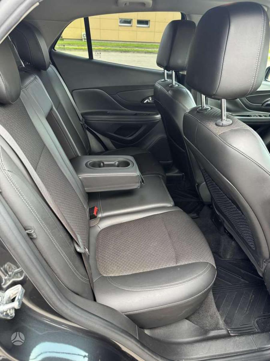 Melns Buick Encore 2018 Kauņa, ar dzinēja tilpumu 1.36 L un nobraukumu 108 tūkst. km par 9850 €, foto 15 vietnē AUTOMOTO.COM.LV