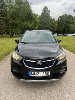 Melns Buick Encore 2018 Kauņa, ar dzinēja tilpumu 1.40 L un nobraukumu 102 tūkst. km par 10499 €, foto 3 vietnē AUTOMOTO.COM.LV