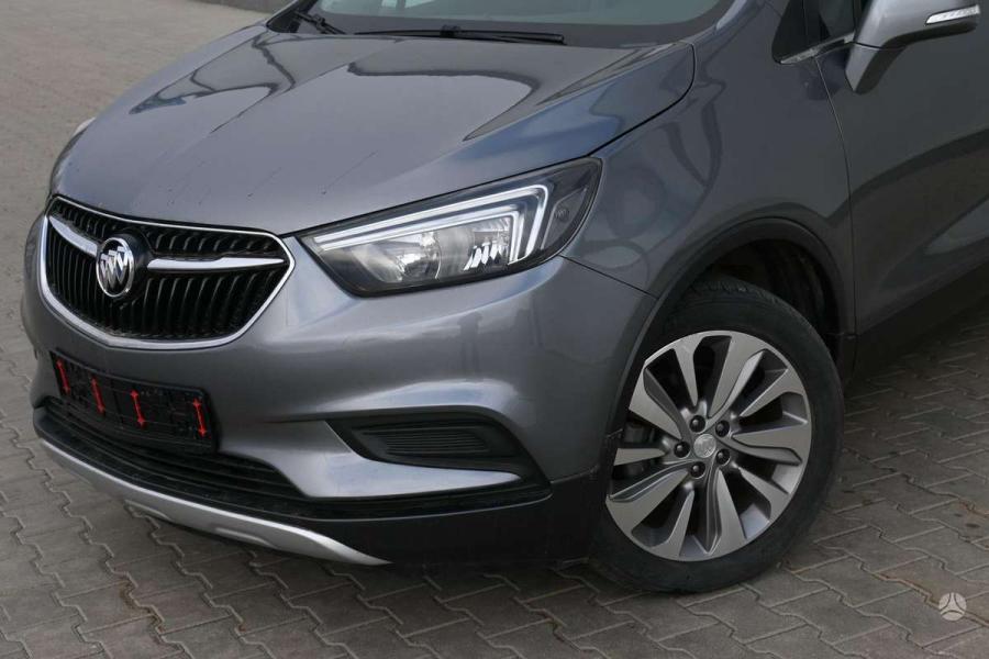 Black Buick Encore 2019 in Kretinga, with an engine capacity of 1.36 L and mileage of 61 thousand km for 12499 €, photo 5 on AUTOMOTO.COM.LV
