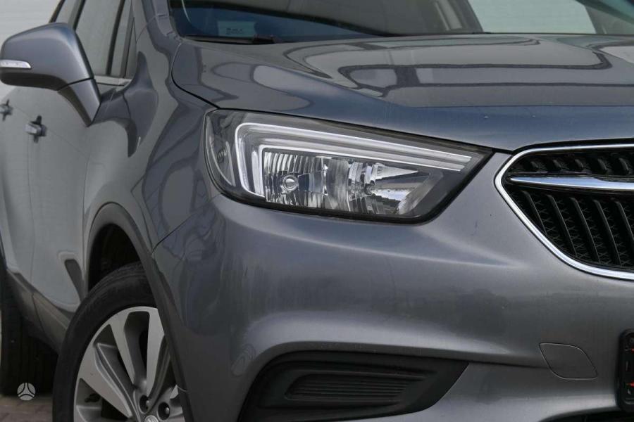 Black Buick Encore 2019 in Kretinga, with an engine capacity of 1.36 L and mileage of 61 thousand km for 12499 €, photo 7 on AUTOMOTO.COM.LV