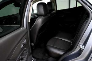 Black Buick Encore 2019 in Kretinga, with an engine capacity of 1.36 L and mileage of 61 thousand km for 12499 €, photo 22 on AUTOMOTO.COM.LV