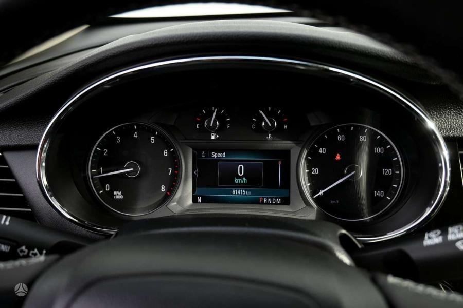 Black Buick Encore 2019 in Kretinga, with an engine capacity of 1.36 L and mileage of 61 thousand km for 12499 €, photo 30 on AUTOMOTO.COM.LV
