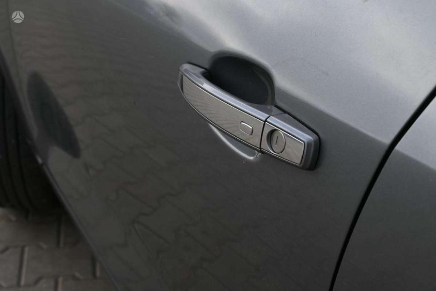 Black Buick Encore 2019 in Kretinga, with an engine capacity of 1.36 L and mileage of 61 thousand km for 12499 €, photo 15 on AUTOMOTO.COM.LV
