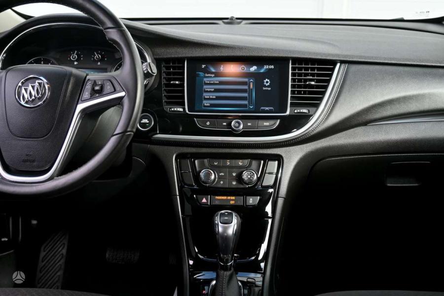 Black Buick Encore 2019 in Kretinga, with an engine capacity of 1.36 L and mileage of 61 thousand km for 12499 €, photo 28 on AUTOMOTO.COM.LV