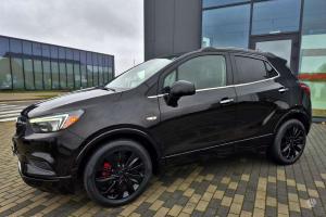 Black Buick Encore 2020 in Siauliai, with an engine capacity of 1.40 L and mileage of 60 thousand km for 10900 €, photo 5 on AUTOMOTO.COM.LV