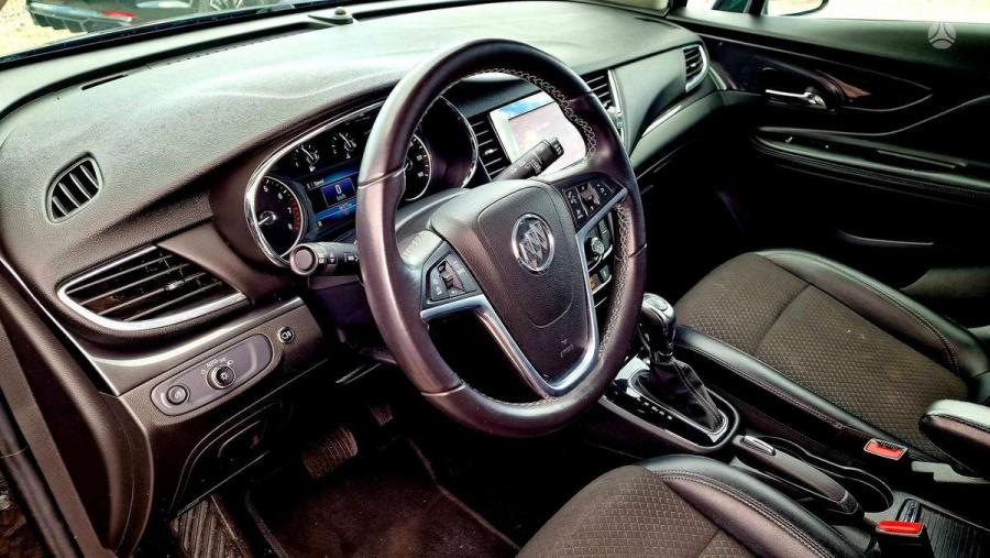 Melns Buick Encore 2022 Kretinga, ar dzinēja tilpumu 1.40 L un nobraukumu 64 tūkst. km par 11499 €, foto 19 vietnē AUTOMOTO.COM.LV