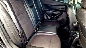 Melns Buick Encore 2022 Kretinga, ar dzinēja tilpumu 1.40 L un nobraukumu 64 tūkst. km par 11499 €, foto 25 vietnē AUTOMOTO.COM.LV