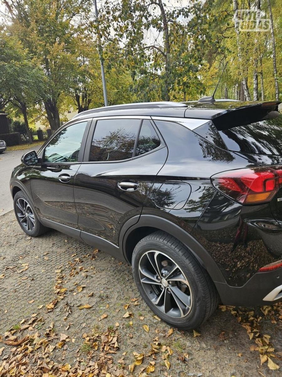 Black Buick Encore 2022 in Mazeikiai, with an engine capacity of 1.20 L and mileage of 87 thousand km for 15450 €, photo 9 on AUTOMOTO.COM.LV