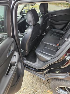 Black Buick Encore 2022 in Mazeikiai, with an engine capacity of 1.20 L and mileage of 87 thousand km for 15450 €, photo 14 on AUTOMOTO.COM.LV