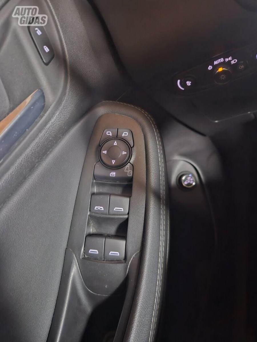 Black Buick Encore 2022 in Mazeikiai, with an engine capacity of 1.20 L and mileage of 87 thousand km for 15450 €, photo 27 on AUTOMOTO.COM.LV