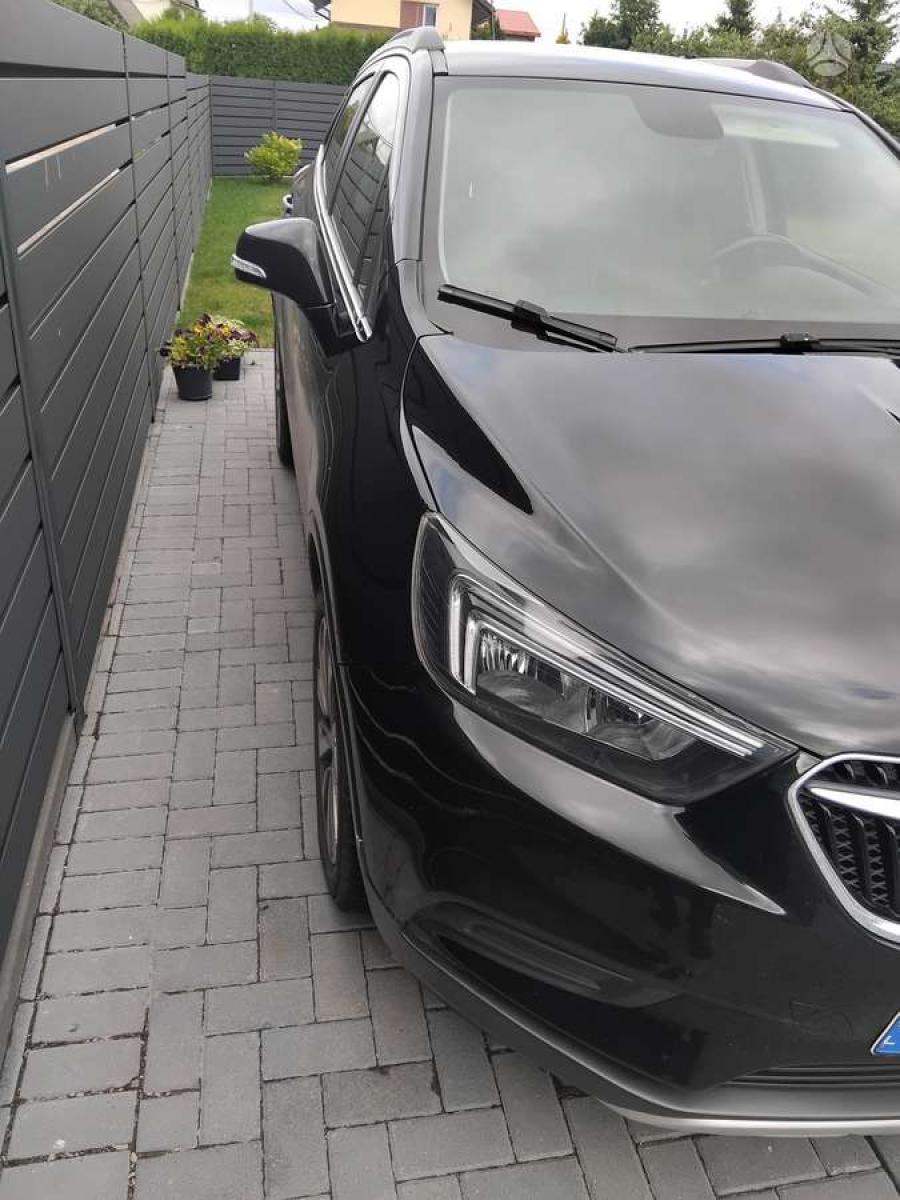 Melns Buick Encore 2019 Viļņa, ar dzinēja tilpumu 1.36 L un nobraukumu 89 tūkst. km par 9500 €, foto 3 vietnē AUTOMOTO.COM.LV