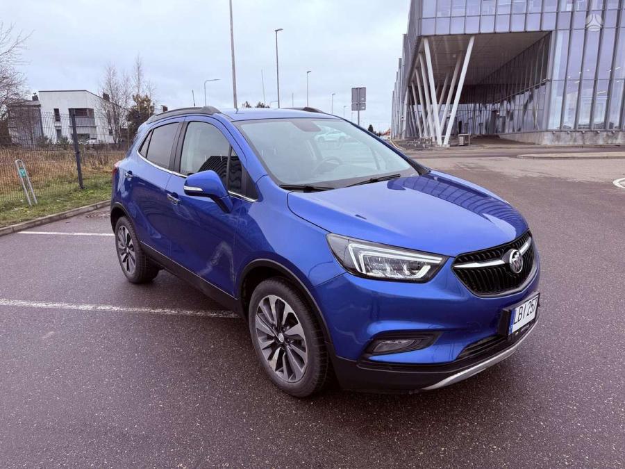 Blue Buick Encore 2018 in Vilnius, with an engine capacity of 1.36 L and mileage of 56 thousand km for 9800 €, photo 2 on AUTOMOTO.COM.LV