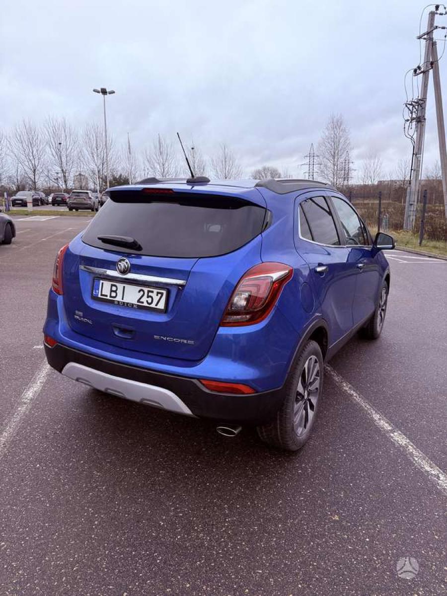 Blue Buick Encore 2018 in Vilnius, with an engine capacity of 1.36 L and mileage of 56 thousand km for 9800 €, photo 6 on AUTOMOTO.COM.LV