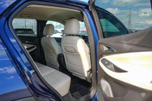 Blue Buick Encore 2023 in Marijampole, with an engine capacity of 1.20 L and mileage of 20 thousand km for 13850 €, photo 23 on AUTOMOTO.COM.LV