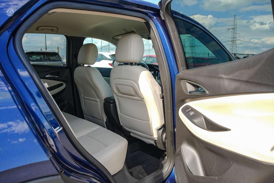 Blue Buick Encore 2023 in Marijampole, with an engine capacity of 1.20 L and mileage of 20 thousand km for 13850 €, photo 34 on AUTOMOTO.COM.LV