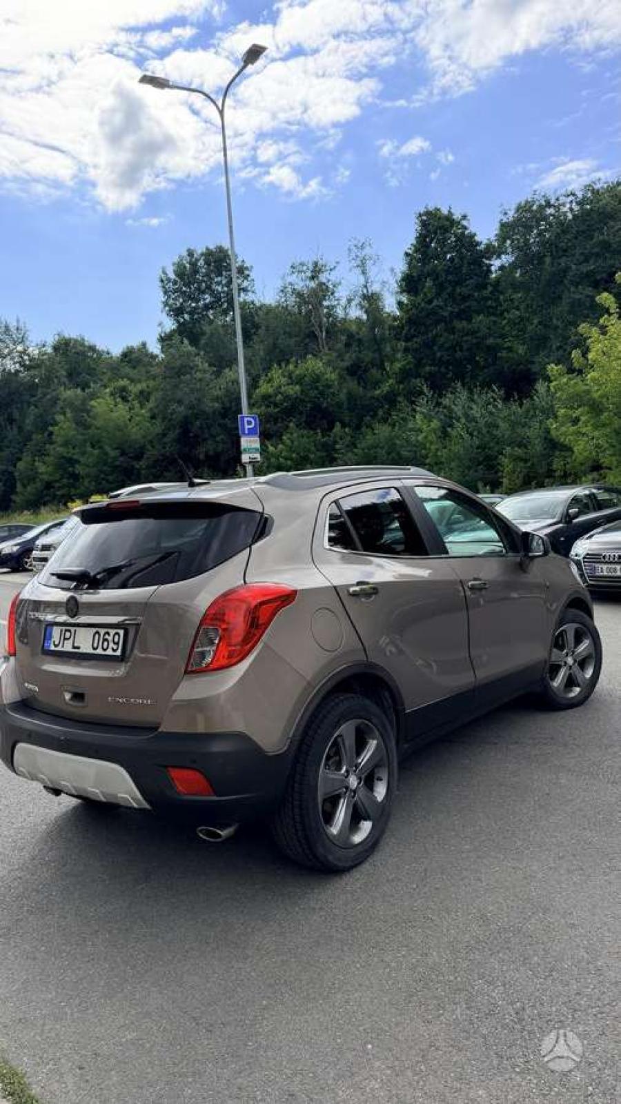 Brown Buick Encore 2013 in Vilnius, with an engine capacity of 1.36 L and mileage of 114 thousand km for 6000 €, photo 4 on AUTOMOTO.COM.LV