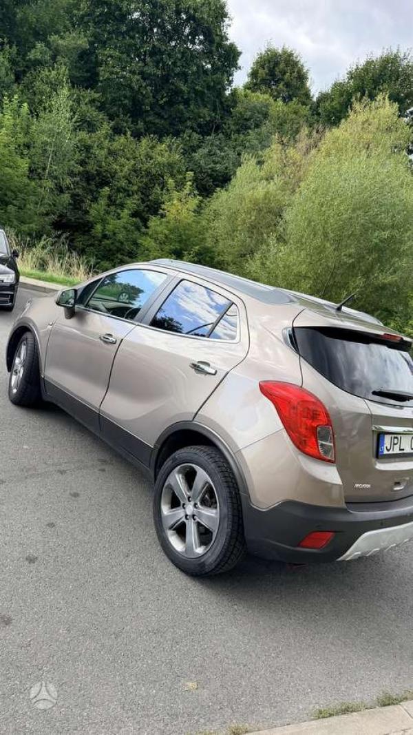 Brown Buick Encore 2013 in Vilnius, with an engine capacity of 1.36 L and mileage of 114 thousand km for 6000 €, photo 7 on AUTOMOTO.COM.LV