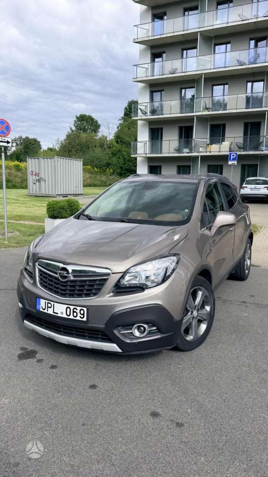 Brown Buick Encore 2013 in Vilnius, with an engine capacity of 1.36 L and mileage of 114 thousand km for 6000 €, photo 13 on AUTOMOTO.COM.LV