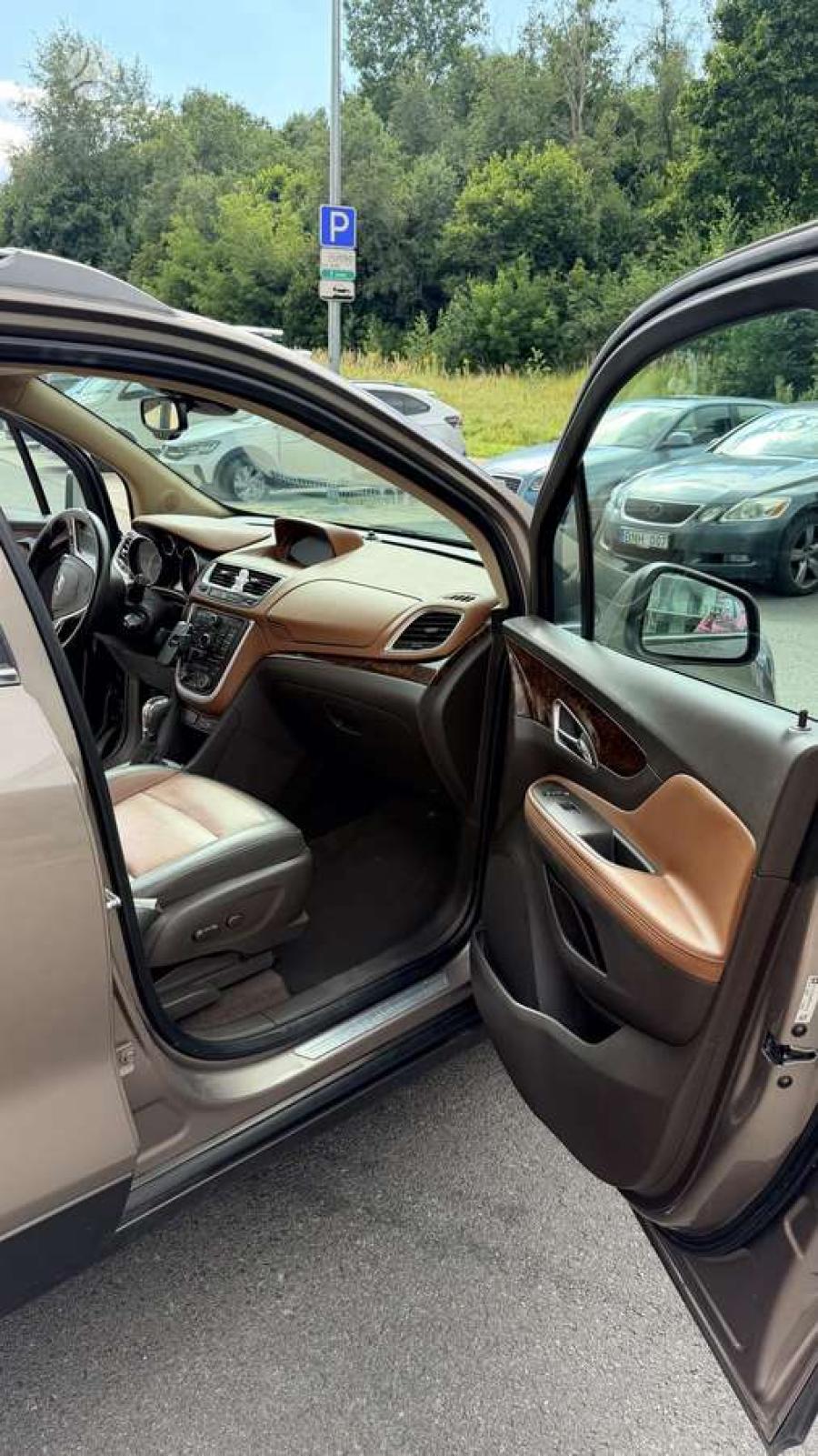 Brown Buick Encore 2013 in Vilnius, with an engine capacity of 1.36 L and mileage of 114 thousand km for 6000 €, photo 22 on AUTOMOTO.COM.LV