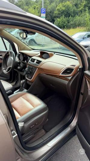 Brown Buick Encore 2013 in Vilnius, with an engine capacity of 1.36 L and mileage of 114 thousand km for 6000 €, photo 24 on AUTOMOTO.COM.LV