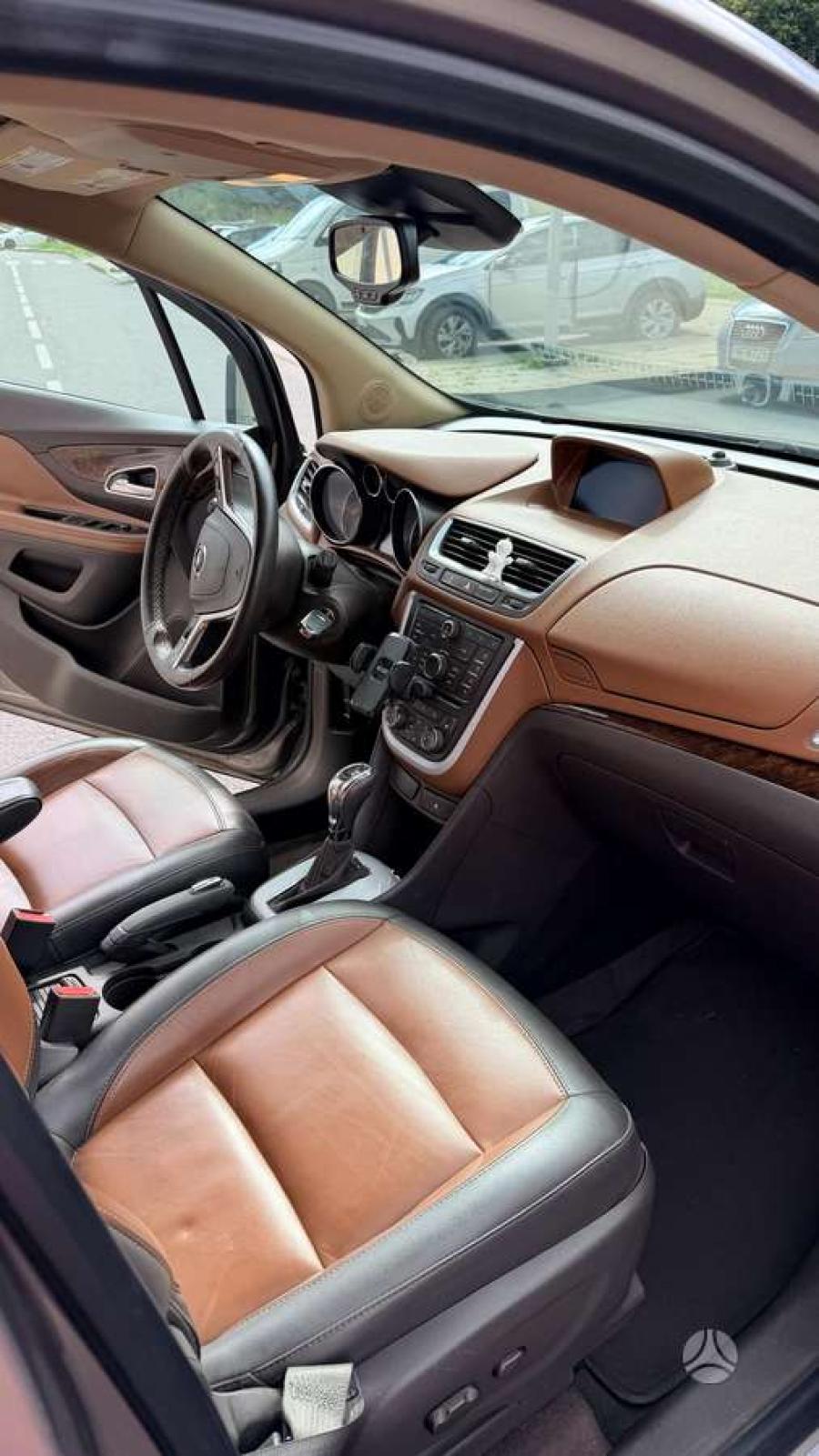 Brown Buick Encore 2013 in Vilnius, with an engine capacity of 1.36 L and mileage of 114 thousand km for 6000 €, photo 40 on AUTOMOTO.COM.LV
