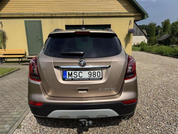 Brūns Buick Encore 2019 Utena, ar dzinēja tilpumu 1.36 L un nobraukumu 62 tūkst. km par 12800 €, foto 4 vietnē AUTOMOTO.COM.LV