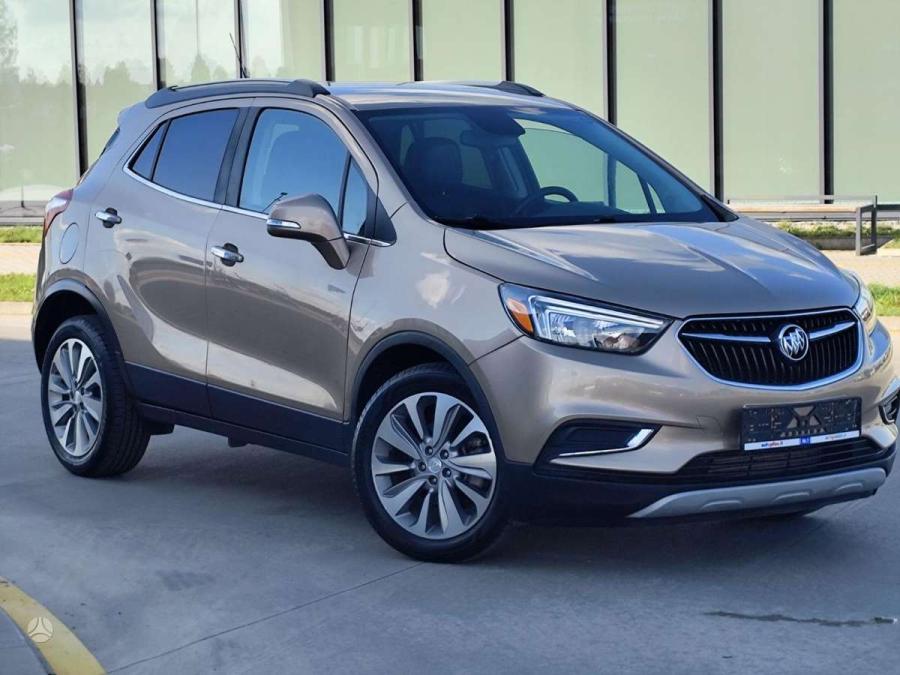 Brown Buick Encore 2019 in Siauliai, with an engine capacity of 1.40 L and mileage of 130 thousand km for 8900 €, photo 1 on AUTOMOTO.COM.LV