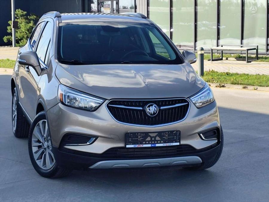 Brown Buick Encore 2019 in Siauliai, with an engine capacity of 1.40 L and mileage of 130 thousand km for 8900 €, photo 4 on AUTOMOTO.COM.LV