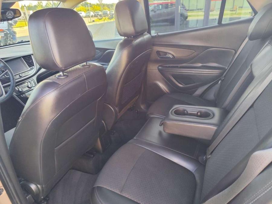 Brown Buick Encore 2019 in Siauliai, with an engine capacity of 1.40 L and mileage of 130 thousand km for 8900 €, photo 17 on AUTOMOTO.COM.LV