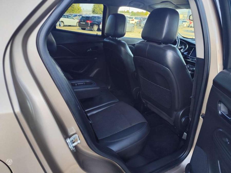 Brown Buick Encore 2019 in Siauliai, with an engine capacity of 1.40 L and mileage of 130 thousand km for 8900 €, photo 19 on AUTOMOTO.COM.LV