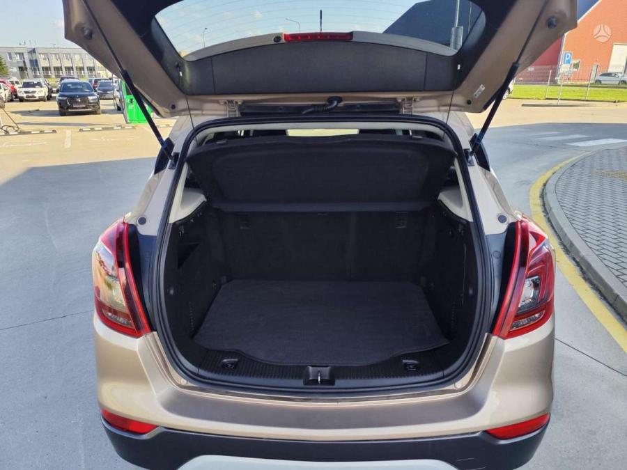 Brown Buick Encore 2019 in Siauliai, with an engine capacity of 1.40 L and mileage of 130 thousand km for 8900 €, photo 20 on AUTOMOTO.COM.LV