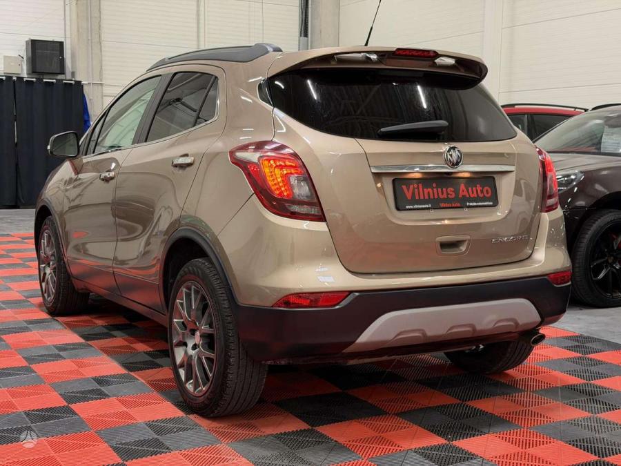 Brown Buick Encore 2019 in Vilnius, with an engine capacity of 1.36 L and mileage of 60 thousand km for 10490 €, photo 7 on AUTOMOTO.COM.LV