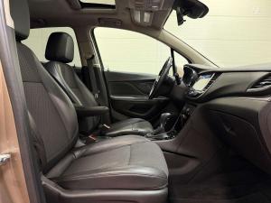 Brown Buick Encore 2019 in Vilnius, with an engine capacity of 1.36 L and mileage of 60 thousand km for 10490 €, photo 21 on AUTOMOTO.COM.LV