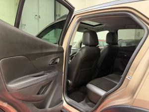 Brown Buick Encore 2019 in Vilnius, with an engine capacity of 1.36 L and mileage of 60 thousand km for 10490 €, photo 22 on AUTOMOTO.COM.LV