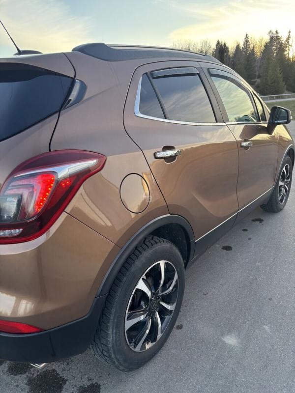 Buick Encore 2017 Telšiai, ar dzinēja tilpumu 1.40 L un nobraukumu 99 tūkst. km par 8000 €, foto 5 vietnē AUTOMOTO.COM.LV