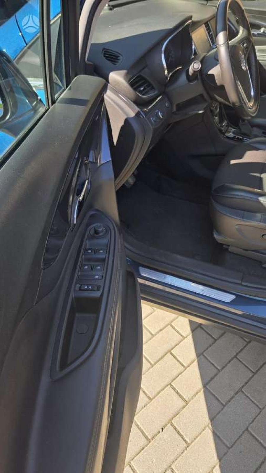 Buick Encore 2020 in Birzai, with an engine capacity of 1.36 L and mileage of 23 thousand km for 9850 €, photo 11 on AUTOMOTO.COM.LV