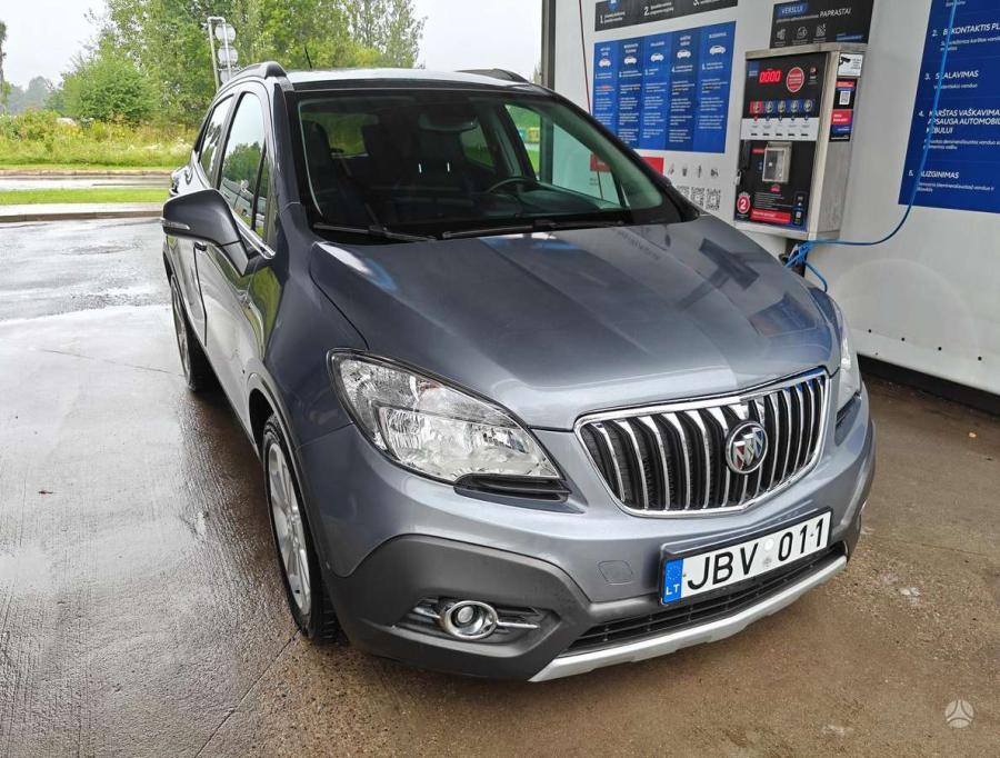 Pelēks Buick Encore 2016 Viļņa, ar dzinēja tilpumu 1.36 L un nobraukumu 89 tūkst. km par 6700 €, foto 4 vietnē AUTOMOTO.COM.LV