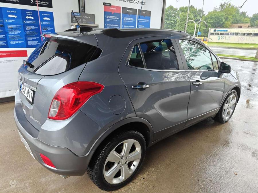 Pelēks Buick Encore 2016 Viļņa, ar dzinēja tilpumu 1.36 L un nobraukumu 89 tūkst. km par 6700 €, foto 7 vietnē AUTOMOTO.COM.LV