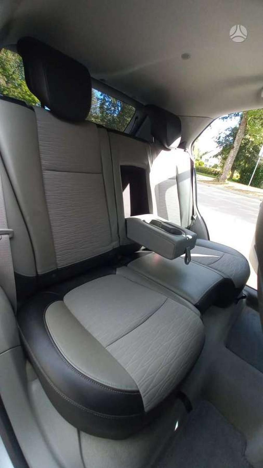 Grey Buick Encore 2016 in Vilnius, with an engine capacity of 1.36 L and mileage of 128 thousand km for 8199 €, photo 10 on AUTOMOTO.COM.LV