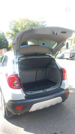 Grey Buick Encore 2016 in Vilnius, with an engine capacity of 1.36 L and mileage of 128 thousand km for 8199 €, photo 15 on AUTOMOTO.COM.LV