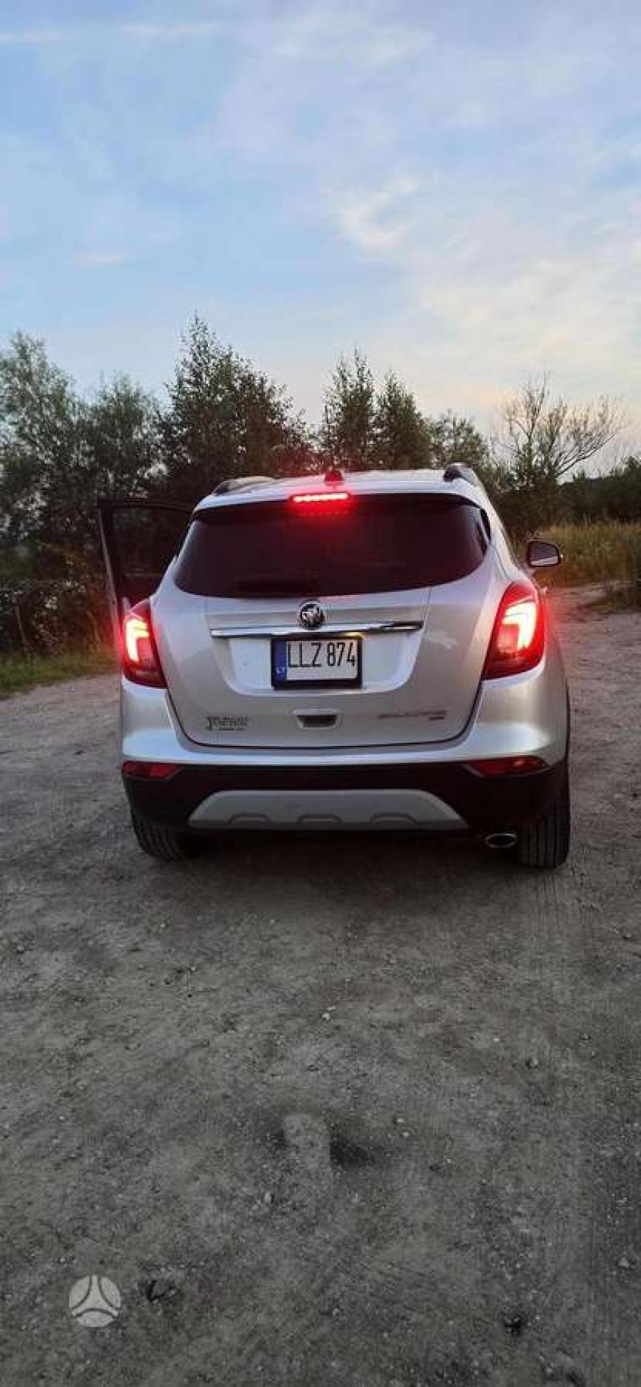Grey Buick Encore 2017 in Klaipeda, with an engine capacity of 1.36 L and mileage of 124 thousand km for 8500 €, photo 4 on AUTOMOTO.COM.LV