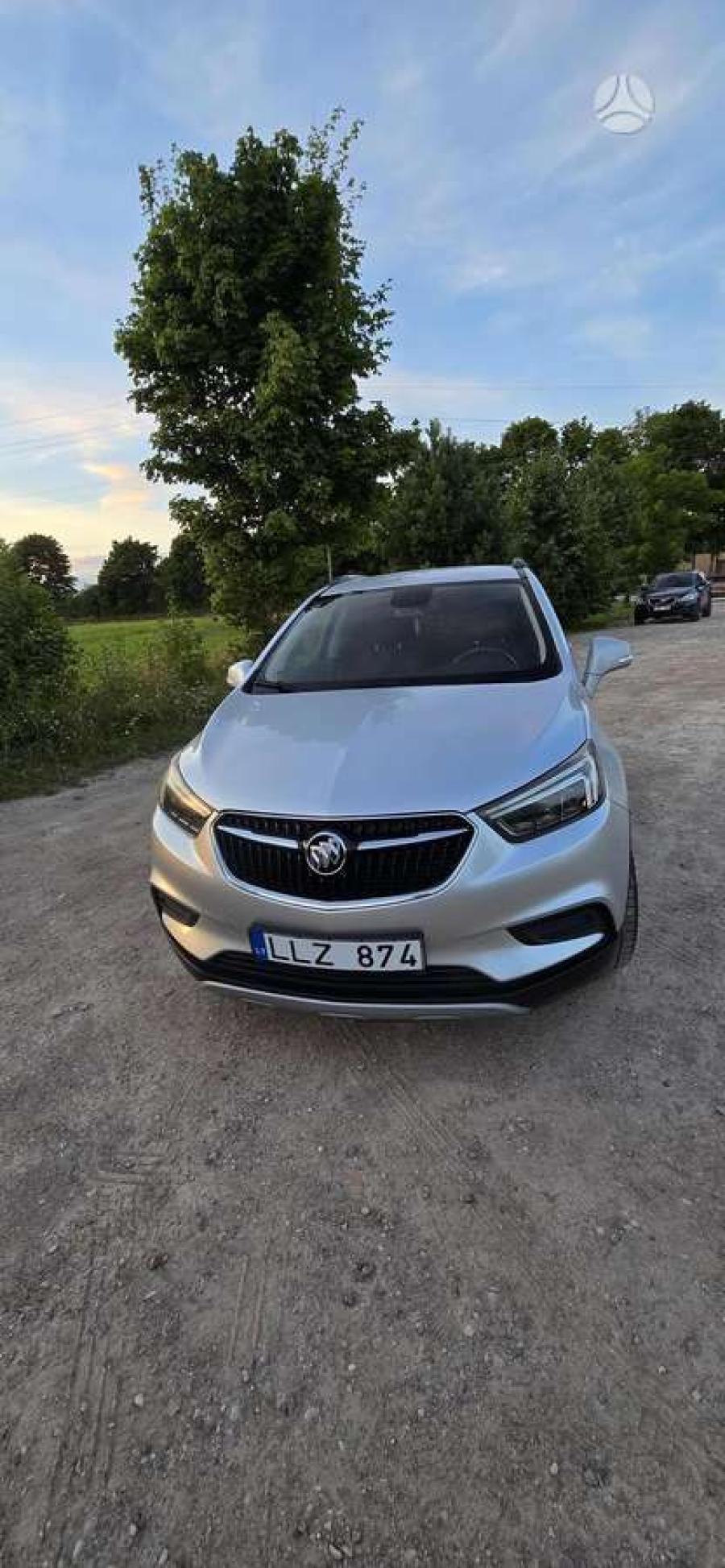 Grey Buick Encore 2017 in Klaipeda, with an engine capacity of 1.36 L and mileage of 124 thousand km for 8500 €, photo 7 on AUTOMOTO.COM.LV