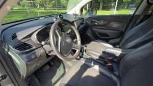 Grey Buick Encore 2017 in Klaipeda, with an engine capacity of 1.36 L and mileage of 70 thousand km for 8500 €, photo 5 on AUTOMOTO.COM.LV