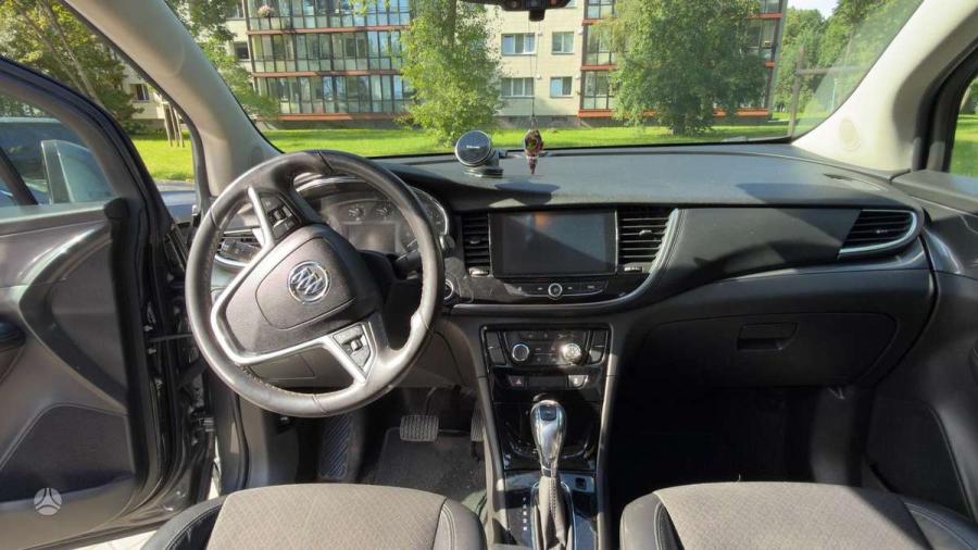 Grey Buick Encore 2017 in Klaipeda, with an engine capacity of 1.36 L and mileage of 70 thousand km for 8500 €, photo 6 on AUTOMOTO.COM.LV