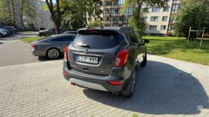 Grey Buick Encore 2017 in Klaipeda, with an engine capacity of 1.36 L and mileage of 70 thousand km for 8500 €, photo 12 on AUTOMOTO.COM.LV