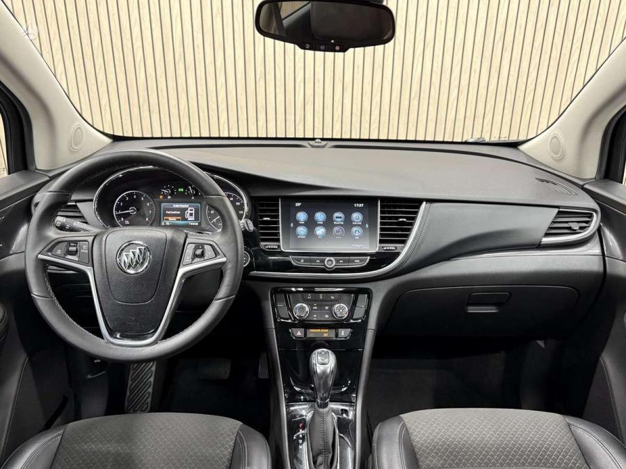 Grey Buick Encore 2018 in Marijampole, with an engine capacity of 1.36 L and mileage of 90 thousand km for 9500 €, photo 21 on AUTOMOTO.COM.LV