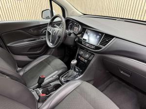 Grey Buick Encore 2018 in Marijampole, with an engine capacity of 1.36 L and mileage of 90 thousand km for 9500 €, photo 31 on AUTOMOTO.COM.LV