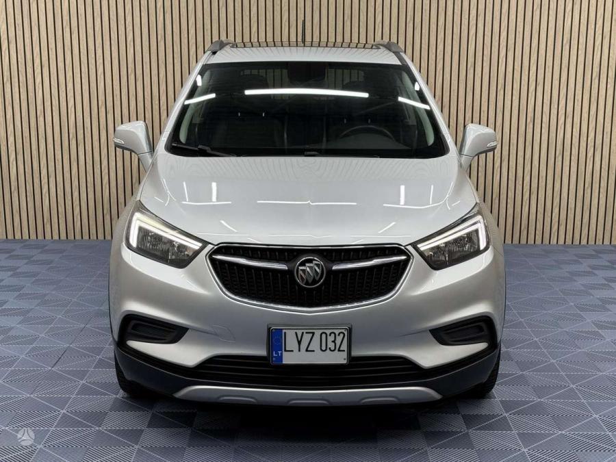 Grey Buick Encore 2018 in Marijampole, with an engine capacity of 1.36 L and mileage of 90 thousand km for 8450 €, photo 5 on AUTOMOTO.COM.LV
