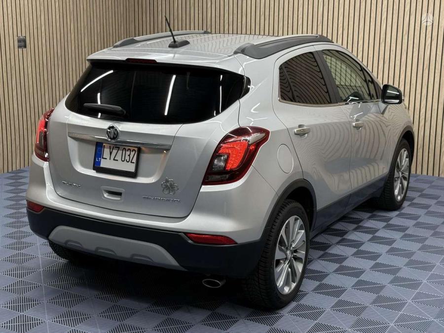 Grey Buick Encore 2018 in Marijampole, with an engine capacity of 1.36 L and mileage of 90 thousand km for 8450 €, photo 13 on AUTOMOTO.COM.LV